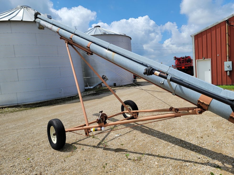 DMC 31ft. 10in. Load Out Auger - Wilson National