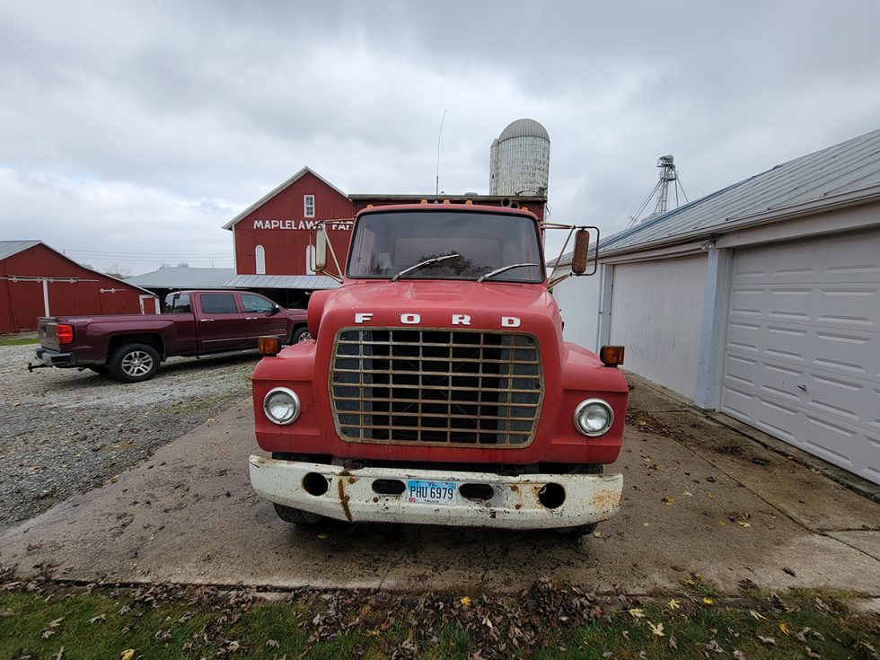 1979 Ford 800 Grain Truck - Wilson National