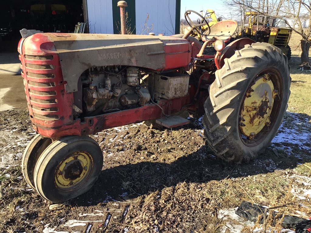 Massey Harris 333 Gas Tractor - Wilson National