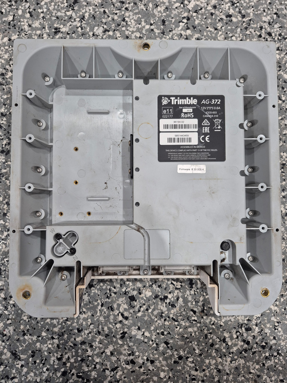 2018 CNH 372 WAAS antenna